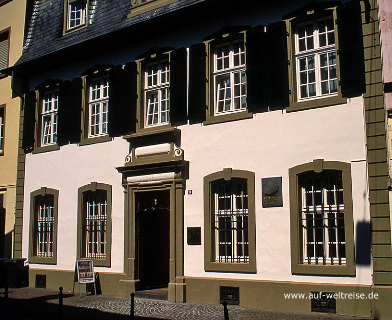 Deutschland Reiseführer: Karl Marx – Geburtshaus in Trier | auf-weltreise